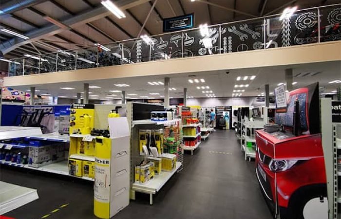Halfords Mahon point shopping centre, Cork